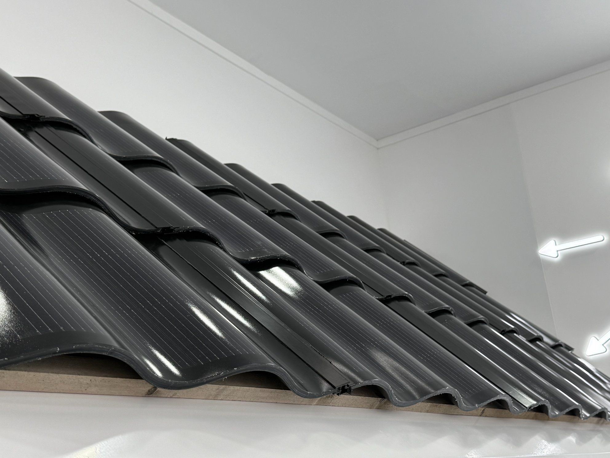 Max. Power Temperature Coefficient -0.26% Solar Roof Tiles for ...